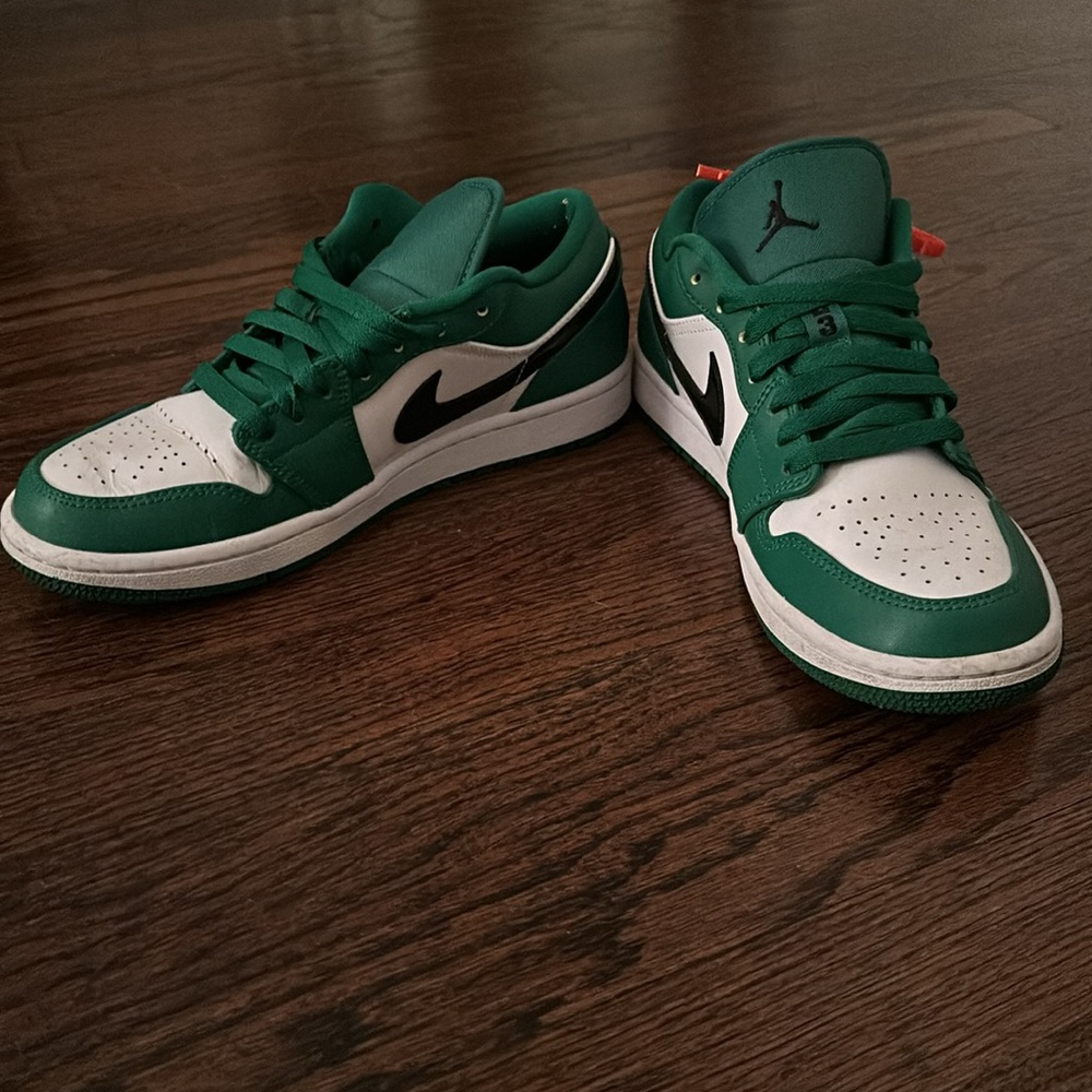 Air Jordan 1 Low Off White Pine Green Sneakers - Gem